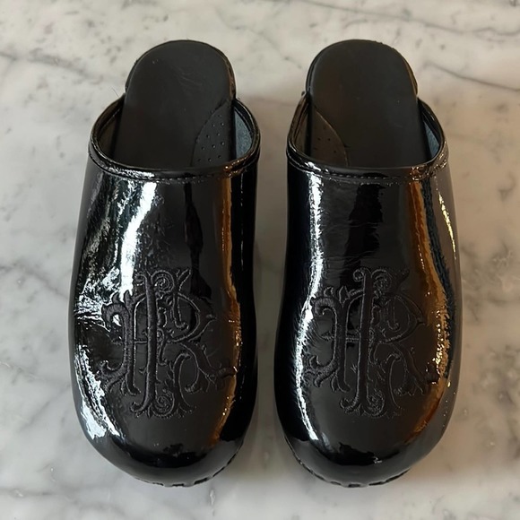 Anna | Shoes | Anna Monogram Embroidered Swedish Slide On Patent ...